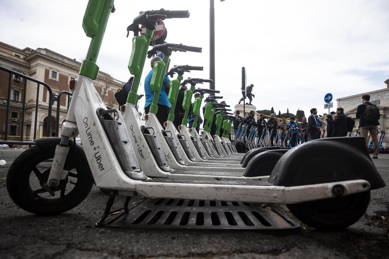 Bird sfida Firenze sui monopattini in sharing: l'azienda multinazionale ...