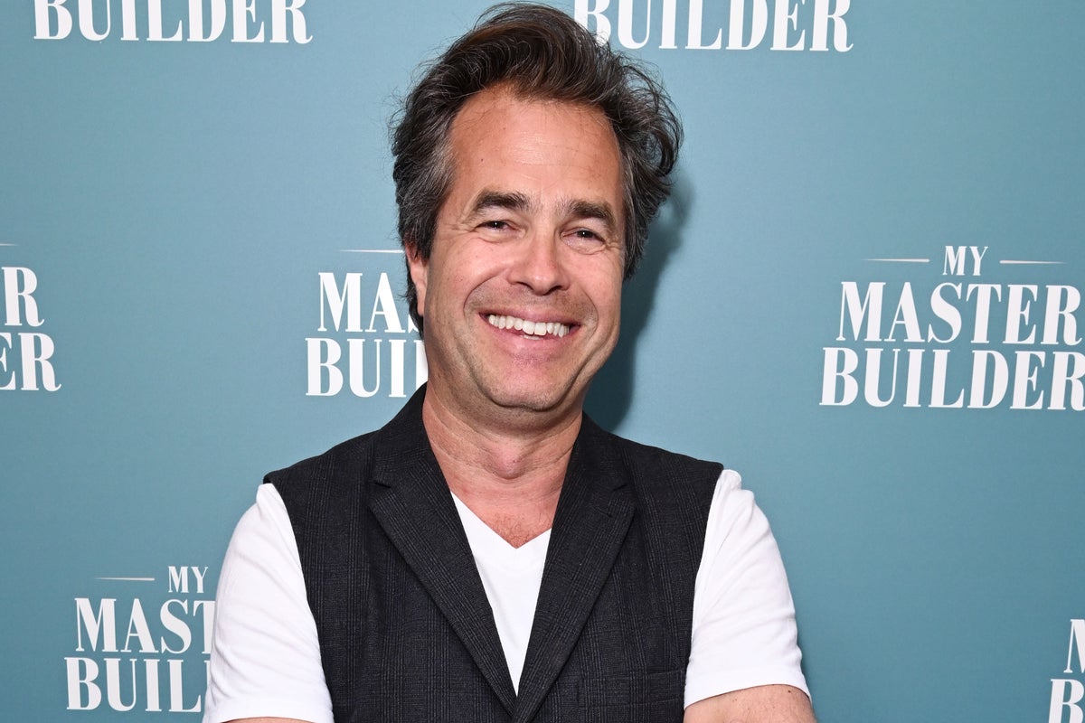 If I was graduating now I wouldn’t go into theatre, says top director