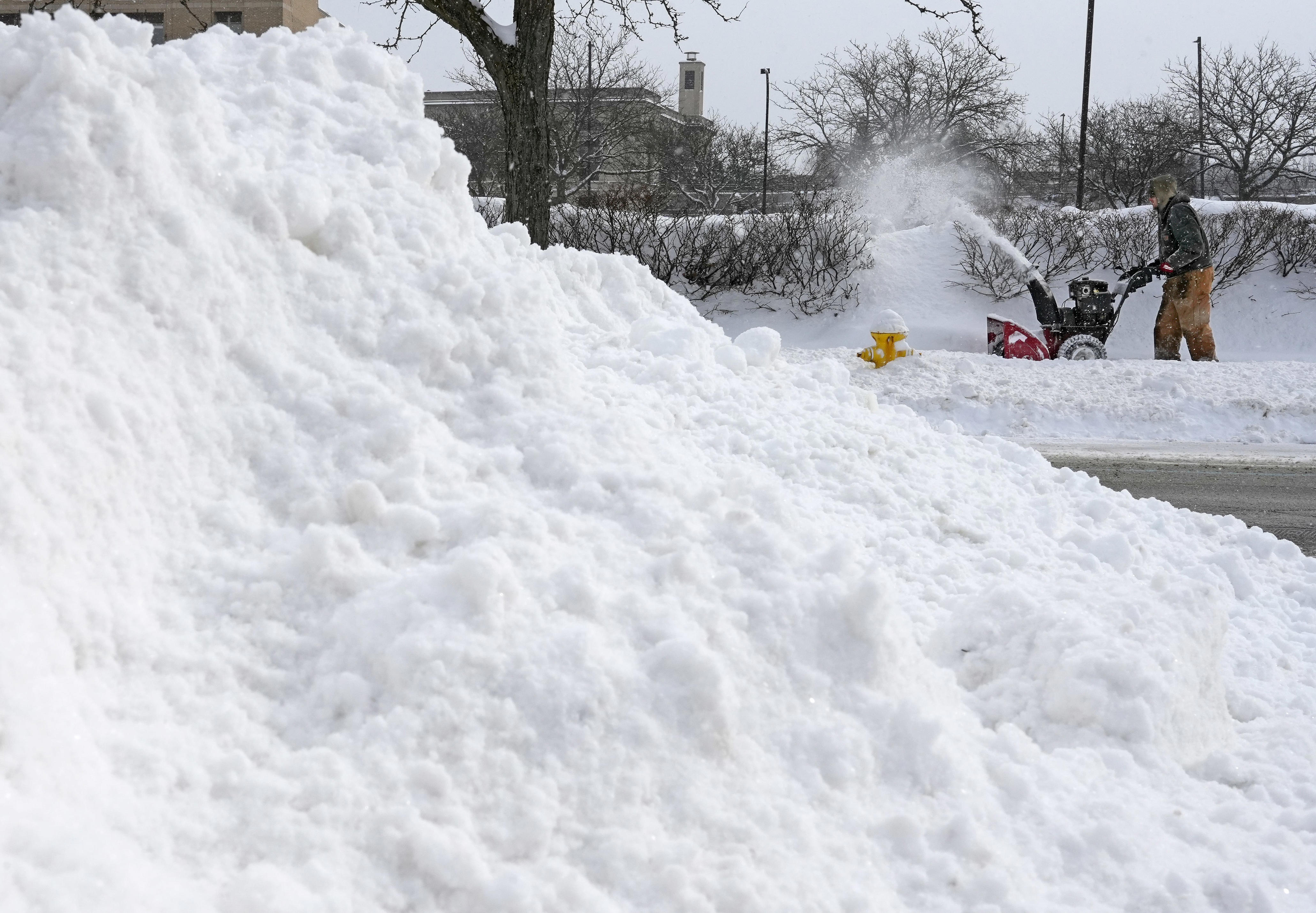 Greater Akron schools close Wednesday as bitter cold continues
