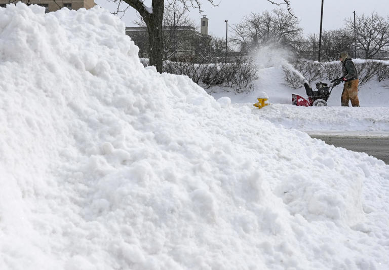 Greater Akron schools close Wednesday as bitter cold continues