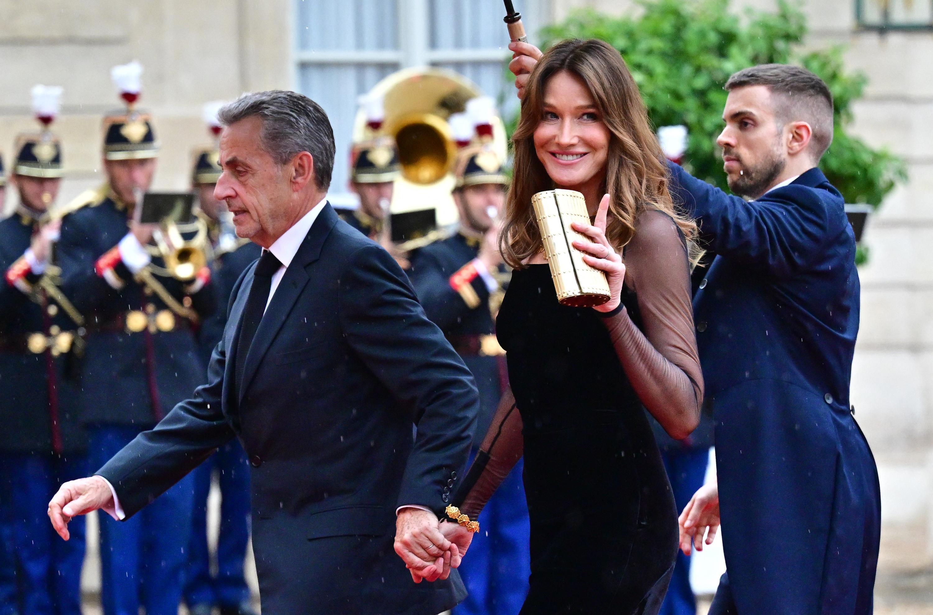Nicolas Sarkozy fête ses 71 ans : Carla Bruni lui déclare sa flamme ...