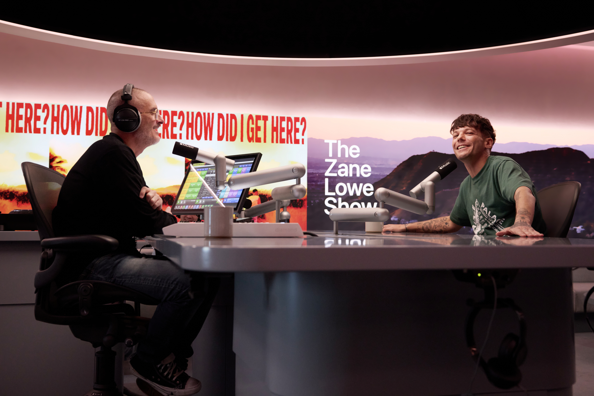 Louis Tomlinson struggled to write songs about anything other than Liam ...