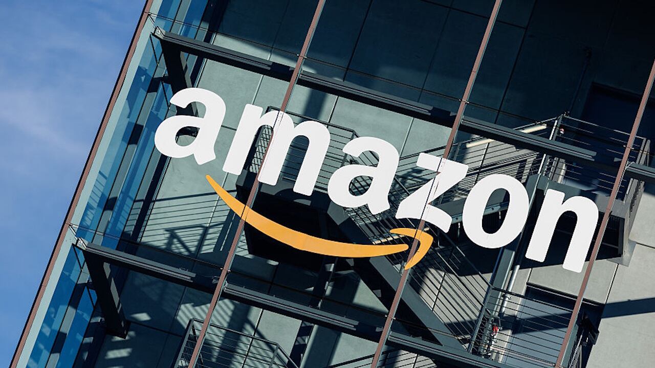 Amazon cuts 16,000 corporate jobs