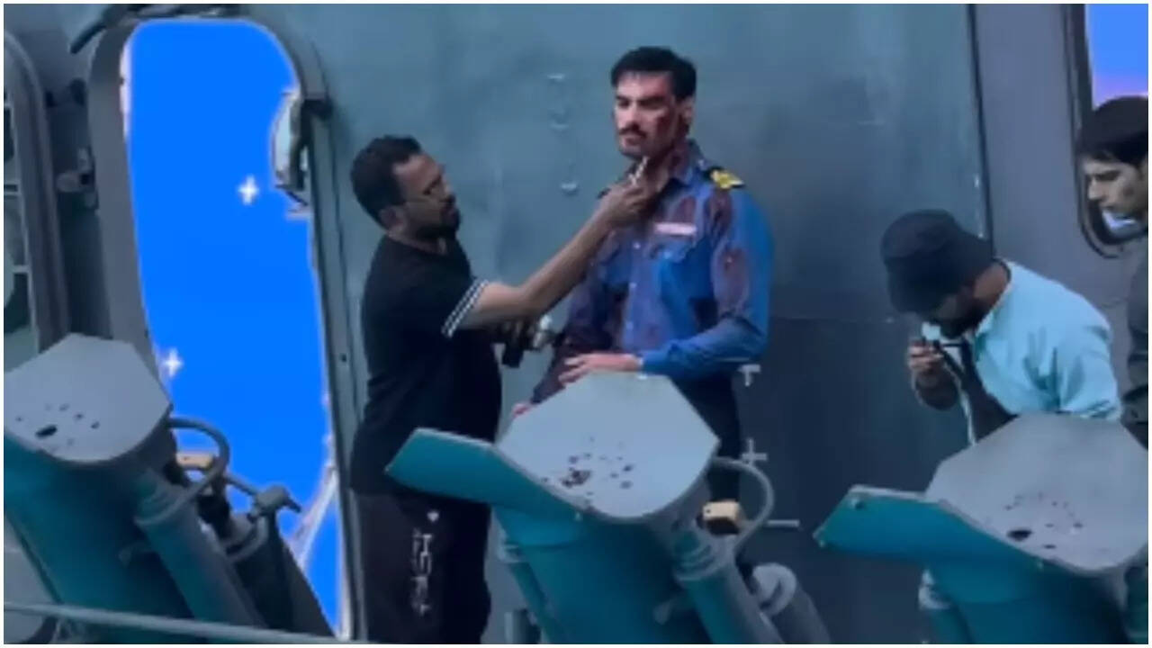 ‘Border 2’ BTS clip reveals how Ahan Shetty’s navy scene was shot in a ...