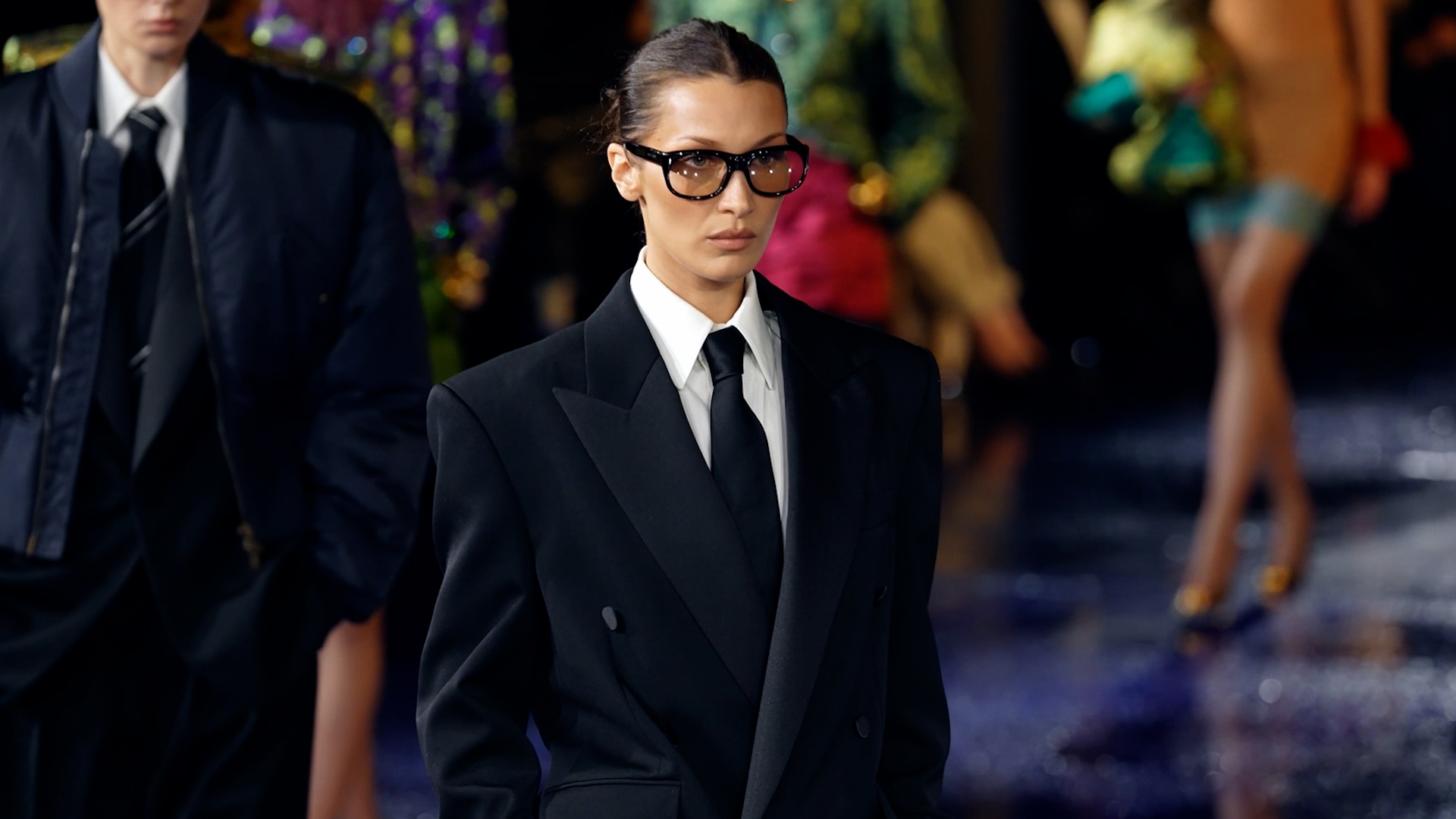 Bella Hadid is single again