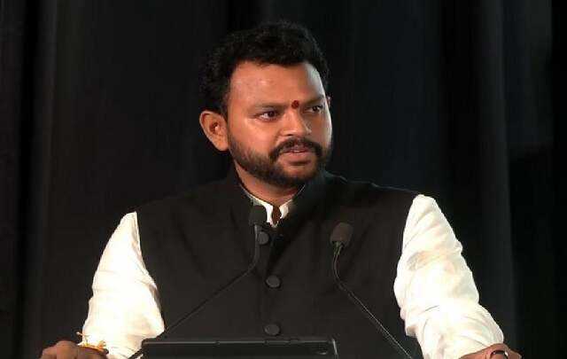 Visibility was poor when plane carrying Ajit Pawar crashed: Aviation ...