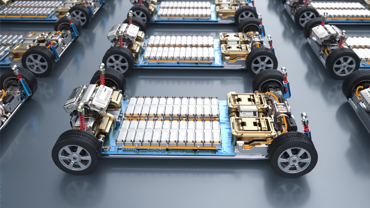 New data on EV batteries is wrecking the 'they all die at 100k miles' myth