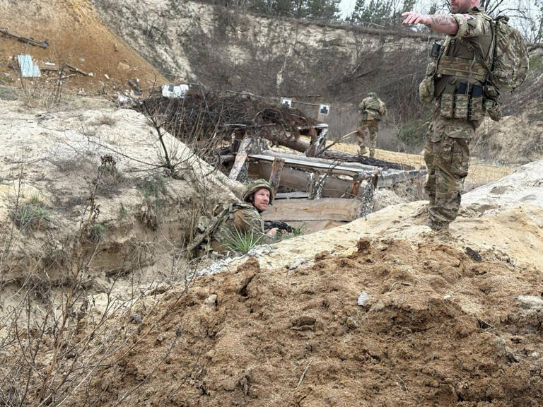 This Albertan signed up to fight in Ukraine. He was nearly killed by ...