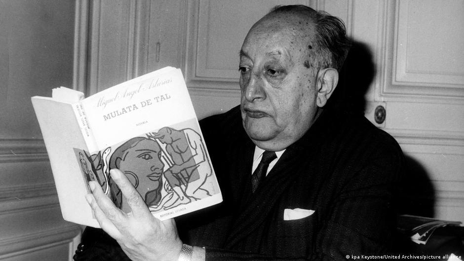 How 'banana republics' figure in Latin American literature