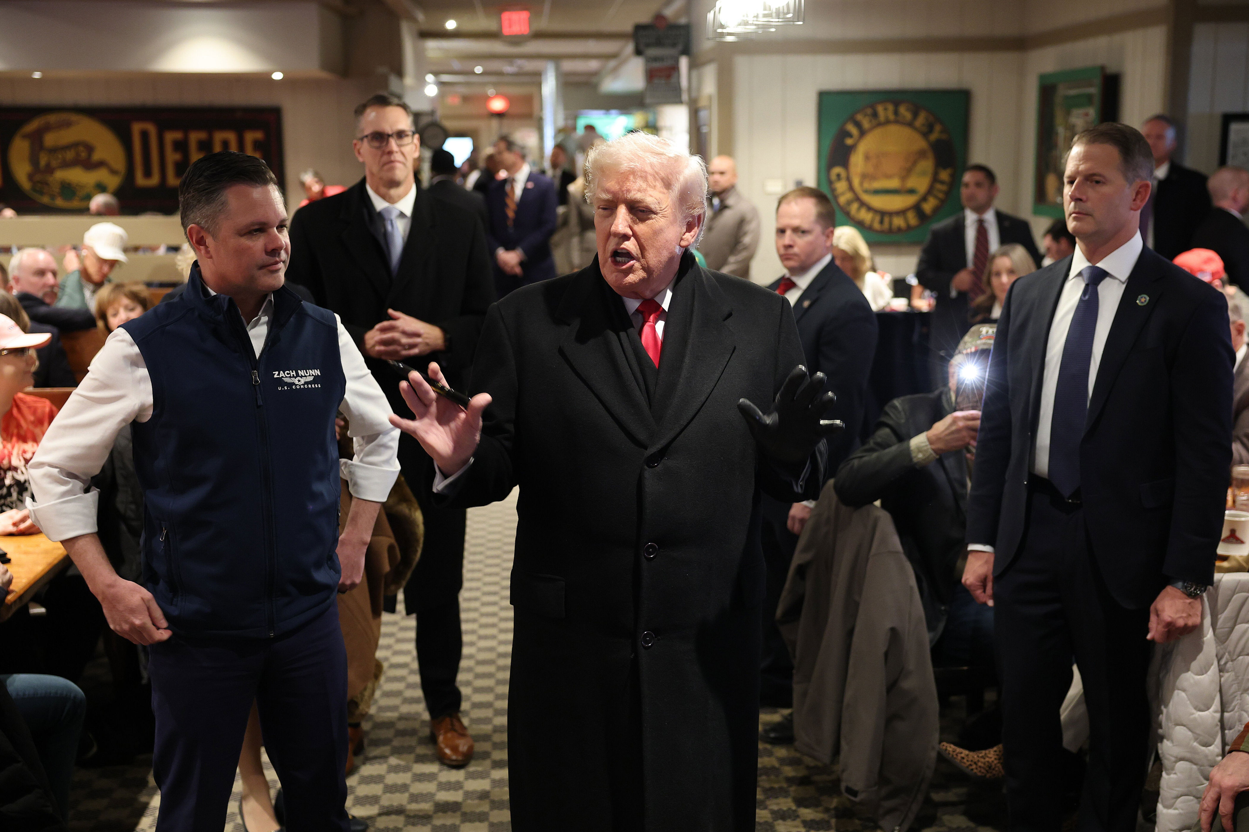 Here we go again: Trump attacks female reporter instead of answering ...