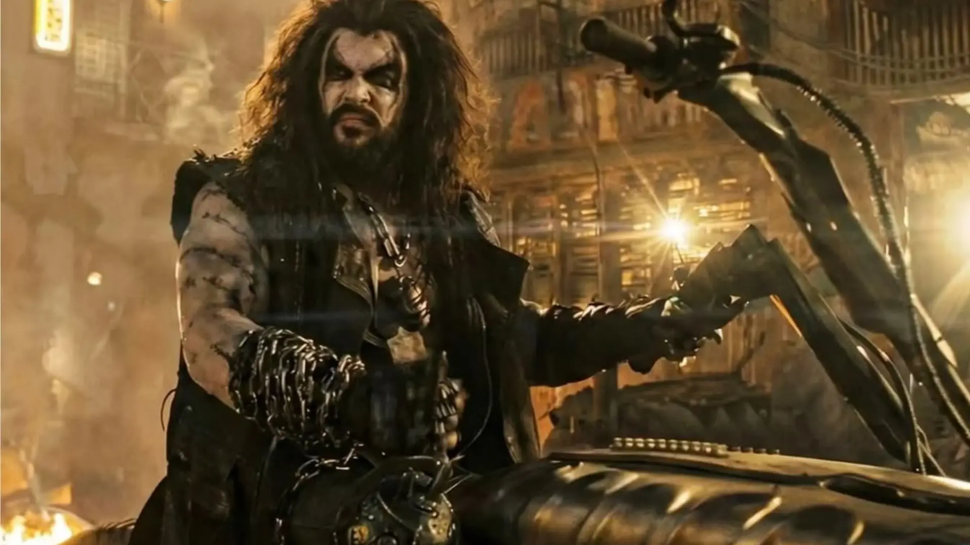 Jason Momoa no sabe qué será de Lobo en el Universo DC tras Supergirl ...