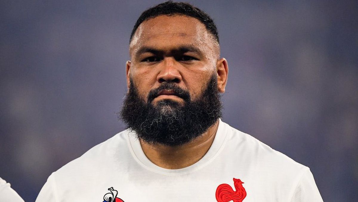 France rugby star, 35, suffers heart attack