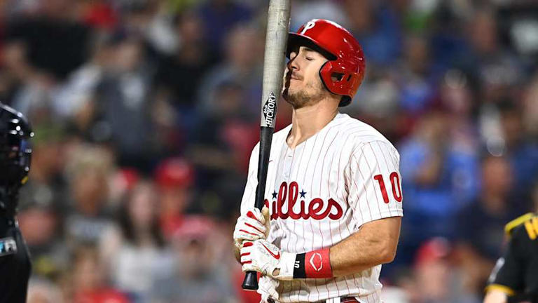Phillies' catching depth chart still looks thin even with JT Realmuto back