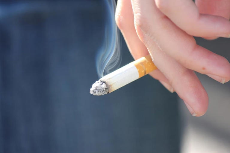 ¿Cuánto daño provoca fumar un cigarrillo ocasional?