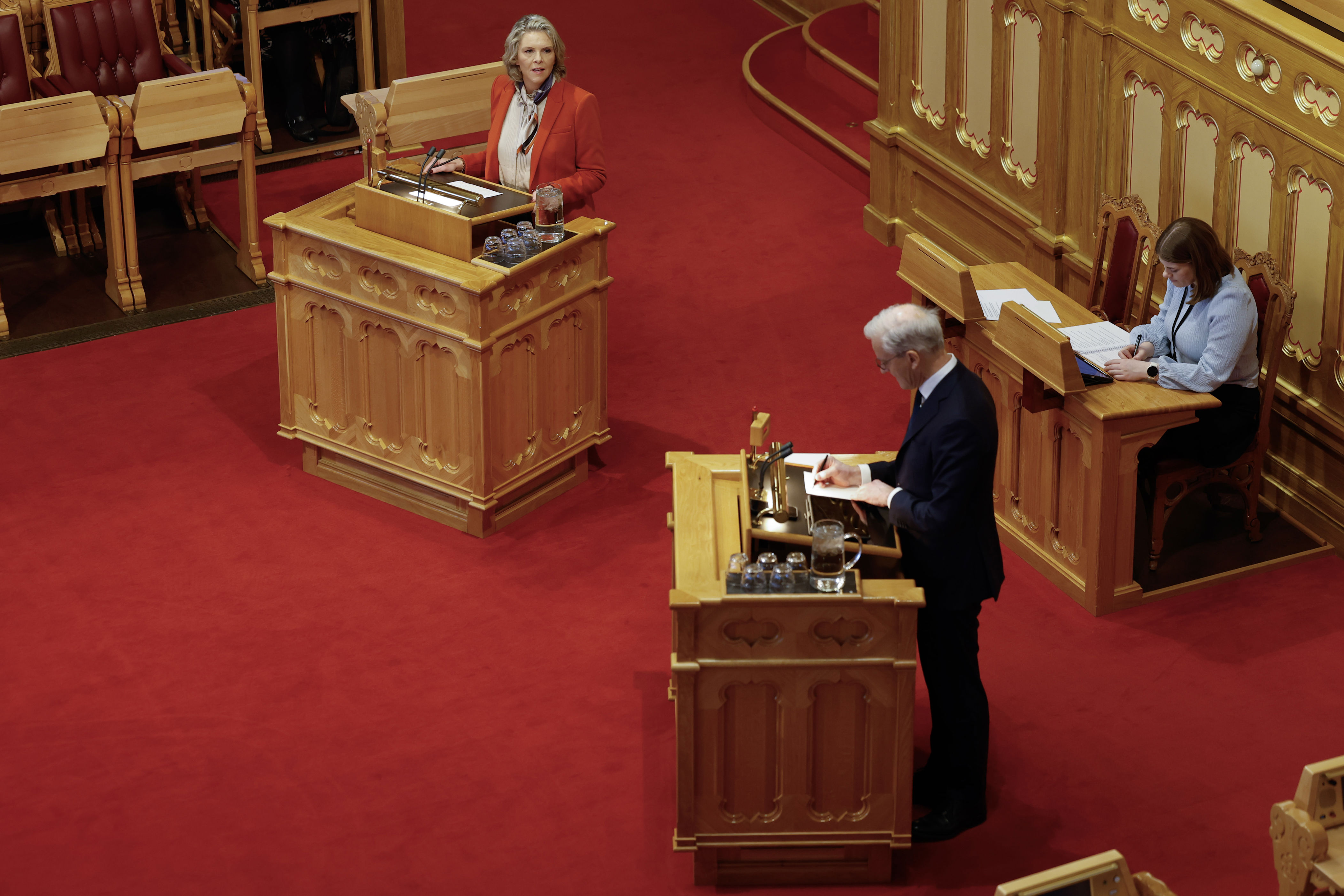 Listhaug i strupen på Støre om boligskatt