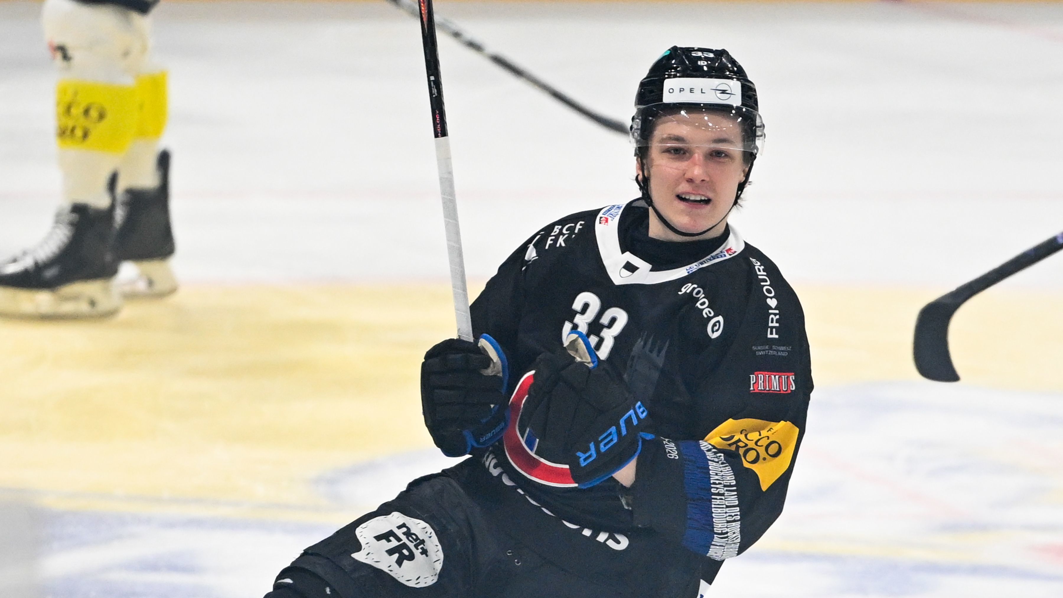 Johnson muss gesperrt zuschauen