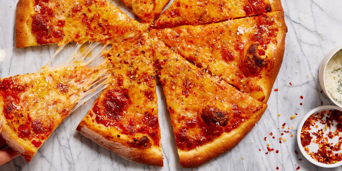 5 golden rules for the best homemade pizza you'll ever have