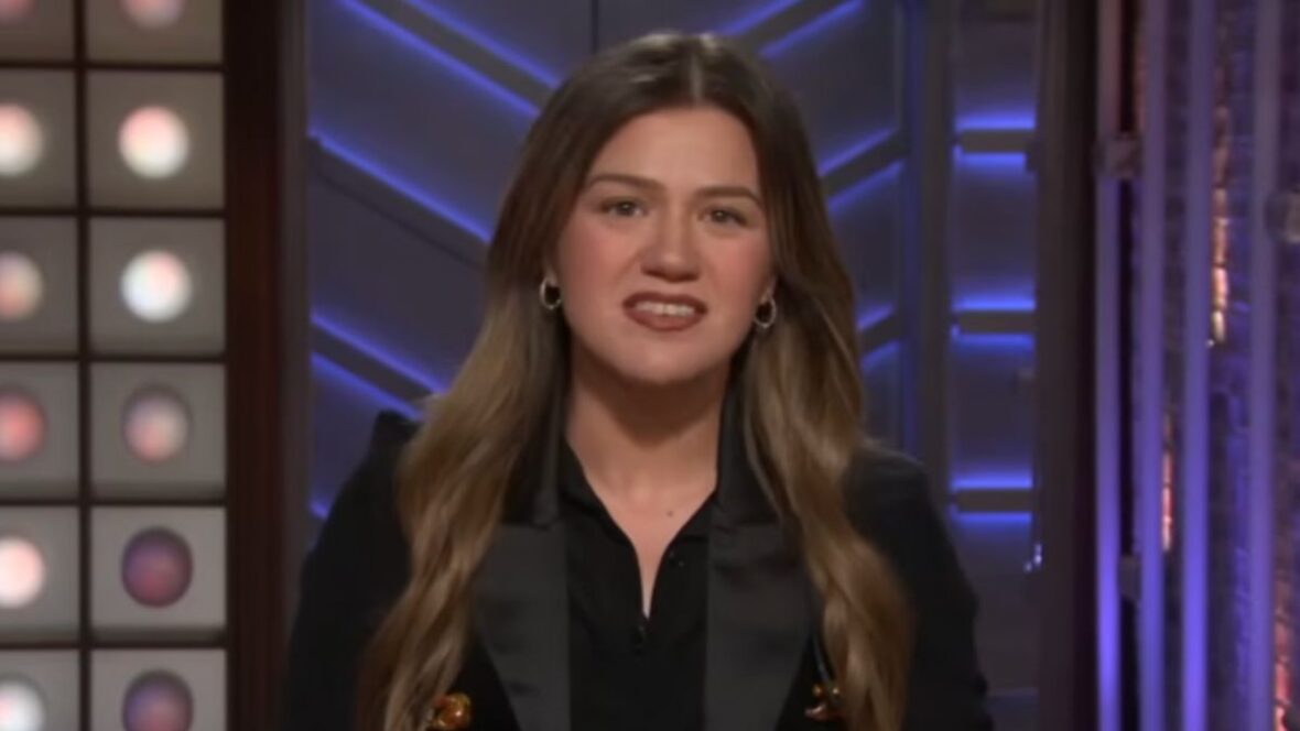 Kelly Clarkson shares emotional reason for ending talk show