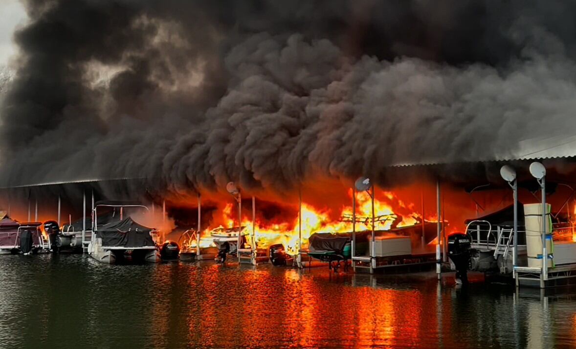 More than a dozen vessels damaged after houseboat catches fire at Elm ...