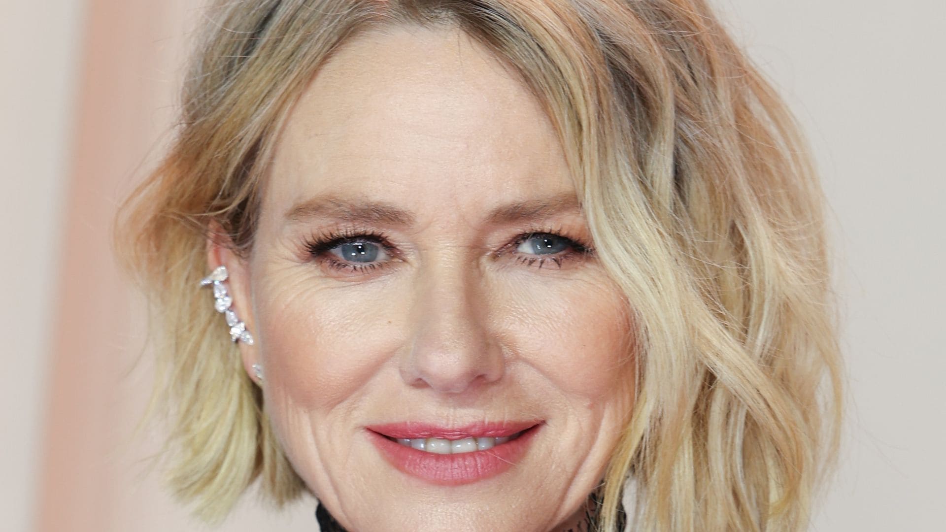 4 rejuvenating haircuts for women over 50: The celebrity styles experts ...