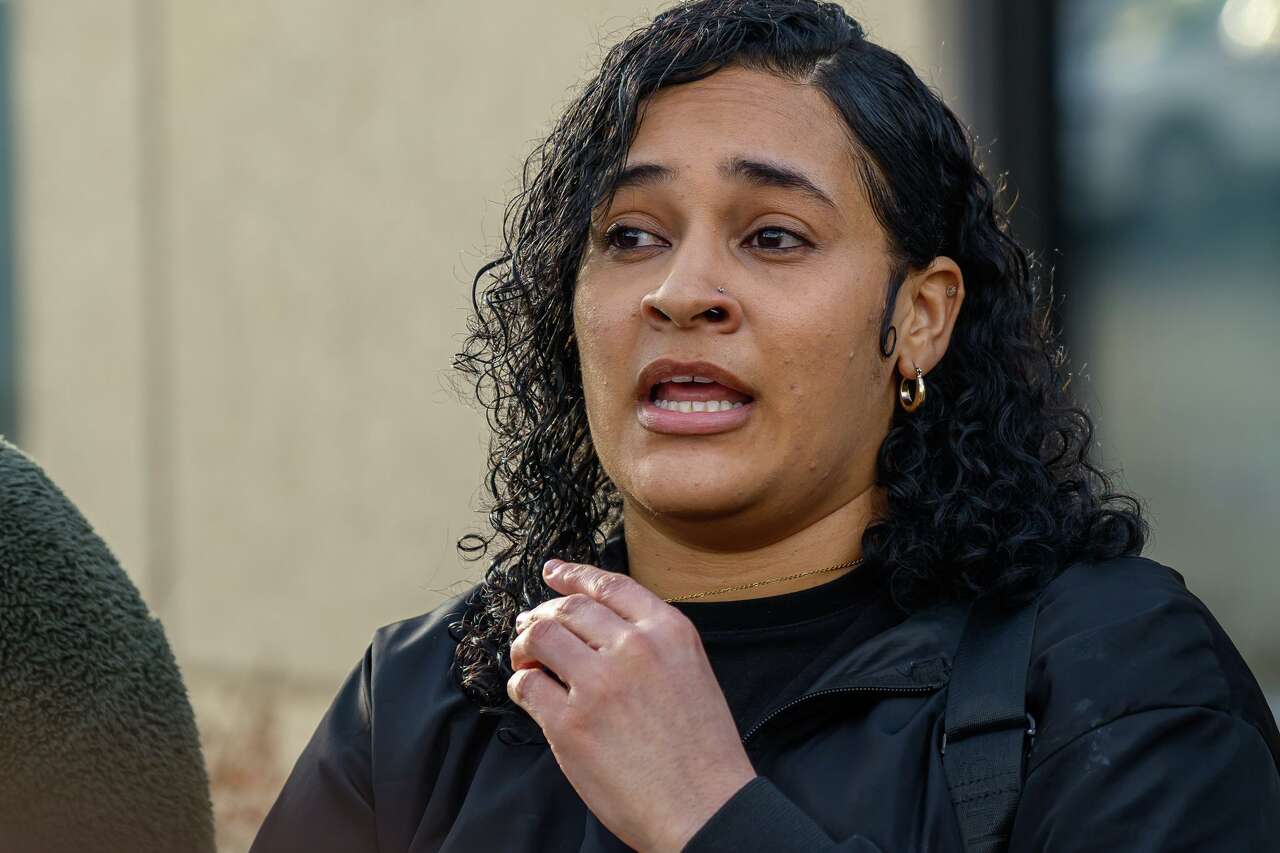 Mother prepares to sue over incident where librarian allegedly stepped ...