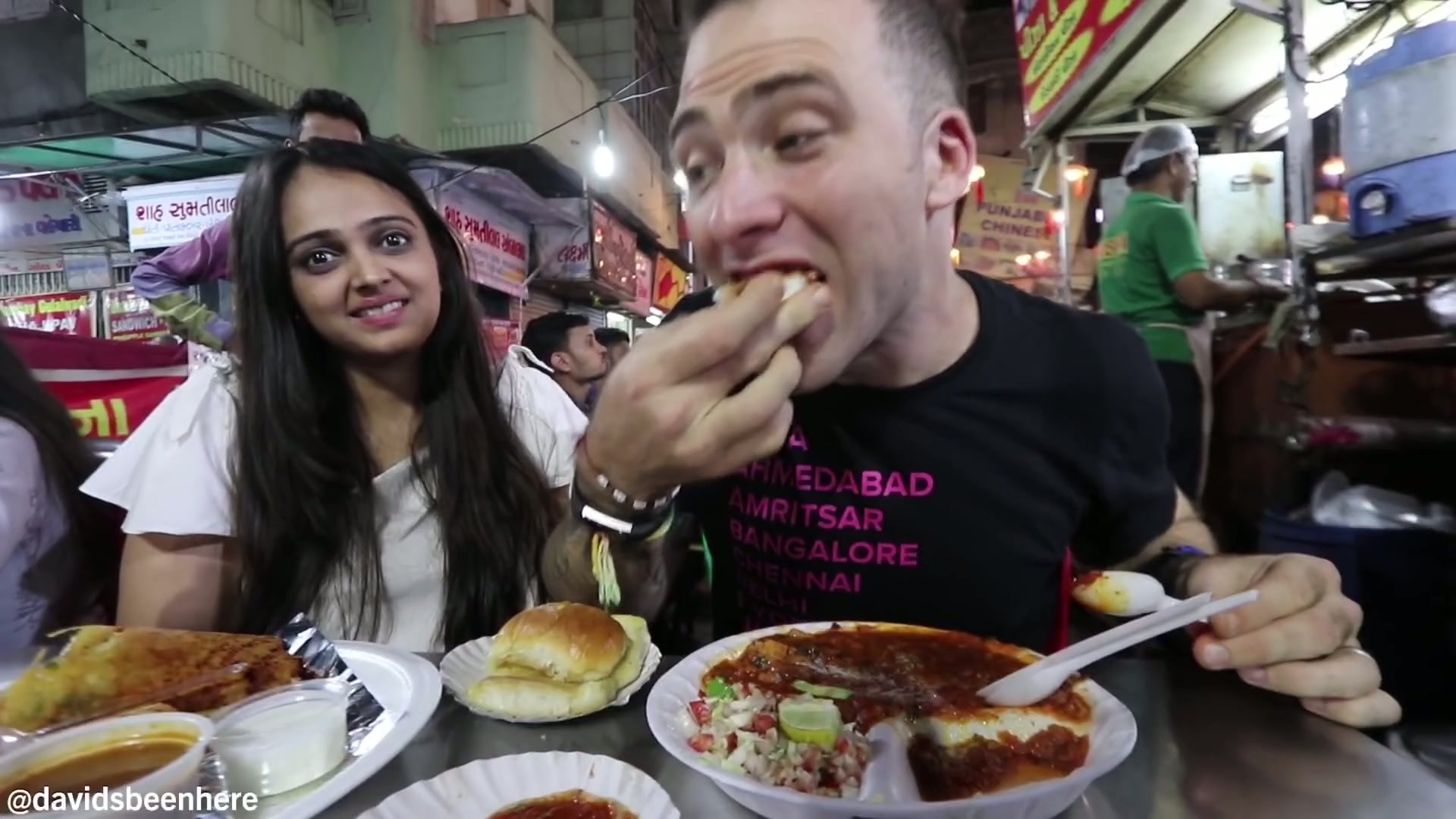 Veg Indian street food heaven at Manek Chowk