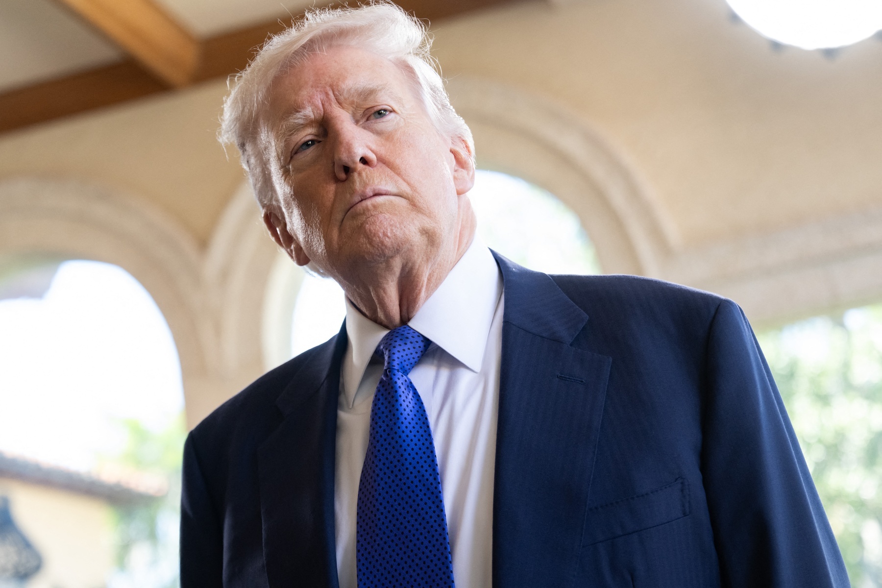 Trump demands $1B from Harvard