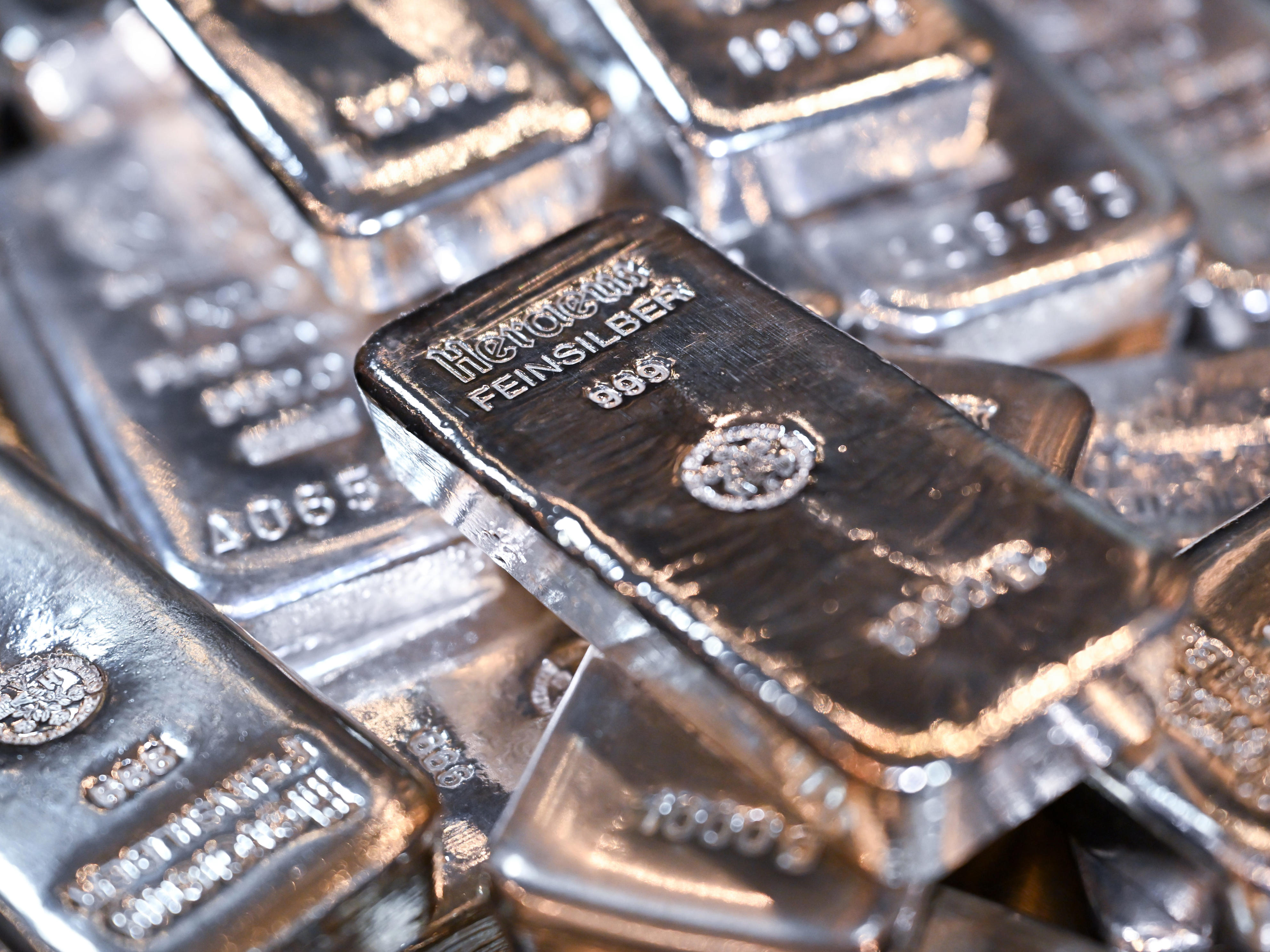 History says it could be years before whipsawed silver recovers back to ...