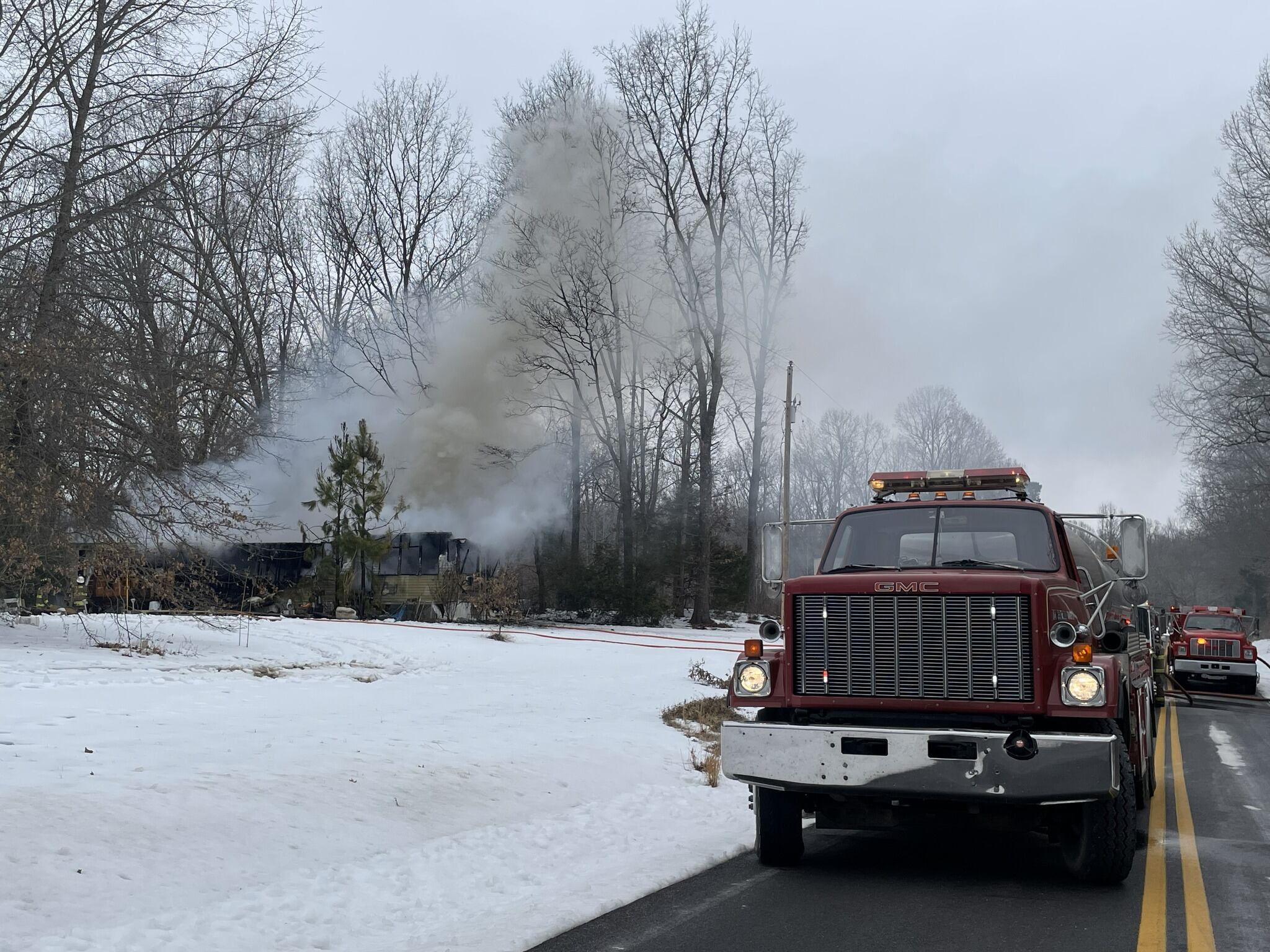 Traffic detoured on Ky. Hwy. 385 South in Graves Co. due to house fire