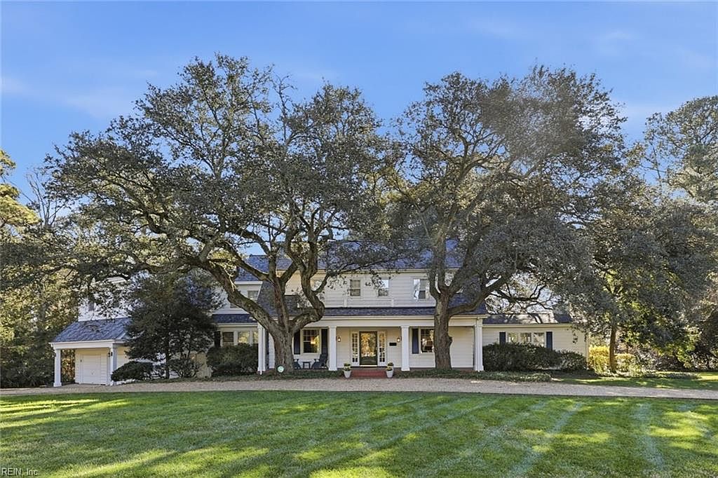 Charming 1928 cottage-style home in Norfolk, Virginia, offering 5 ...