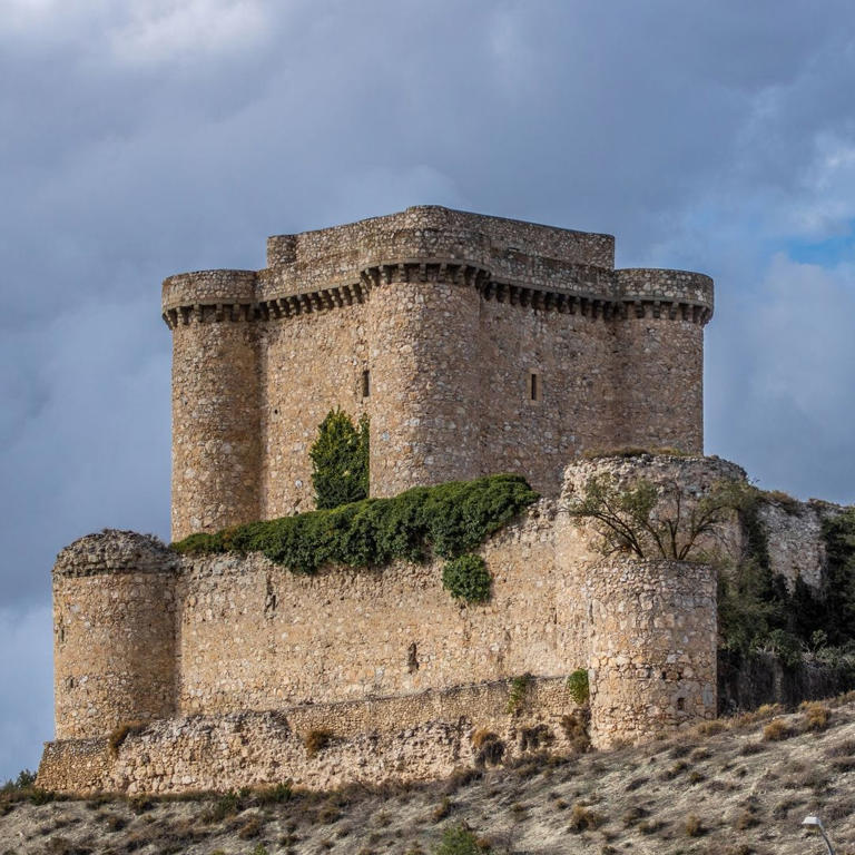 12 castillos de Toledo y una experiencia inolvidable para vivir en cada ...