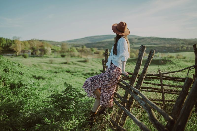 11 lifestyle choices that improve life quality more than money