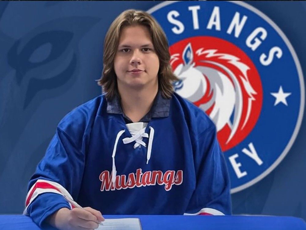 Two Kamloops junior hockey players among three dead in Alberta crash