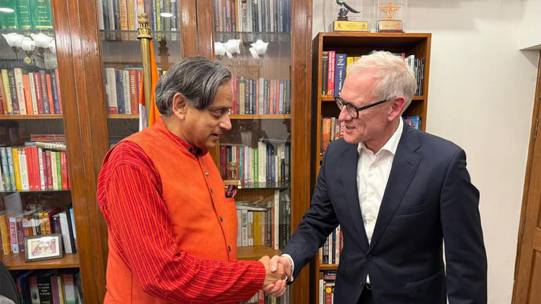 Shashi Tharoor, Maersk discuss Vizhinjam Port's immense potential