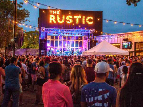 Hot bar and music venue The Rustic plugs in at Grandscape in The Colony