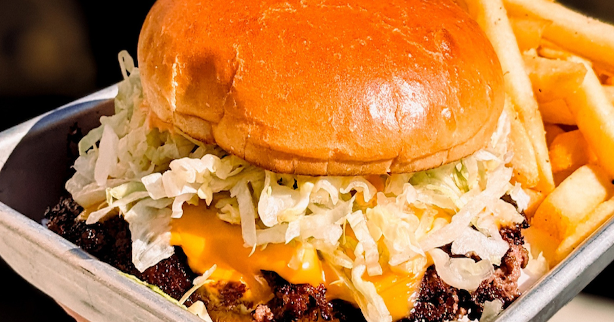 Move Over Fast Food-Derive Brewing in Ohio Makes the King of Smashburgers