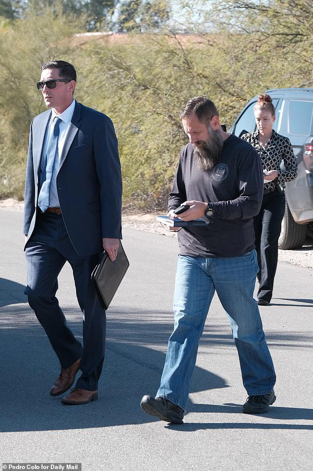 FBI agents arrive at Savannah Guthrie's sister's $650k home as search ...