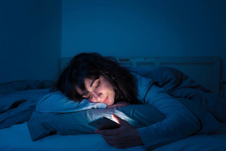 What late-night scrolling says about your personality, a psychologist ...