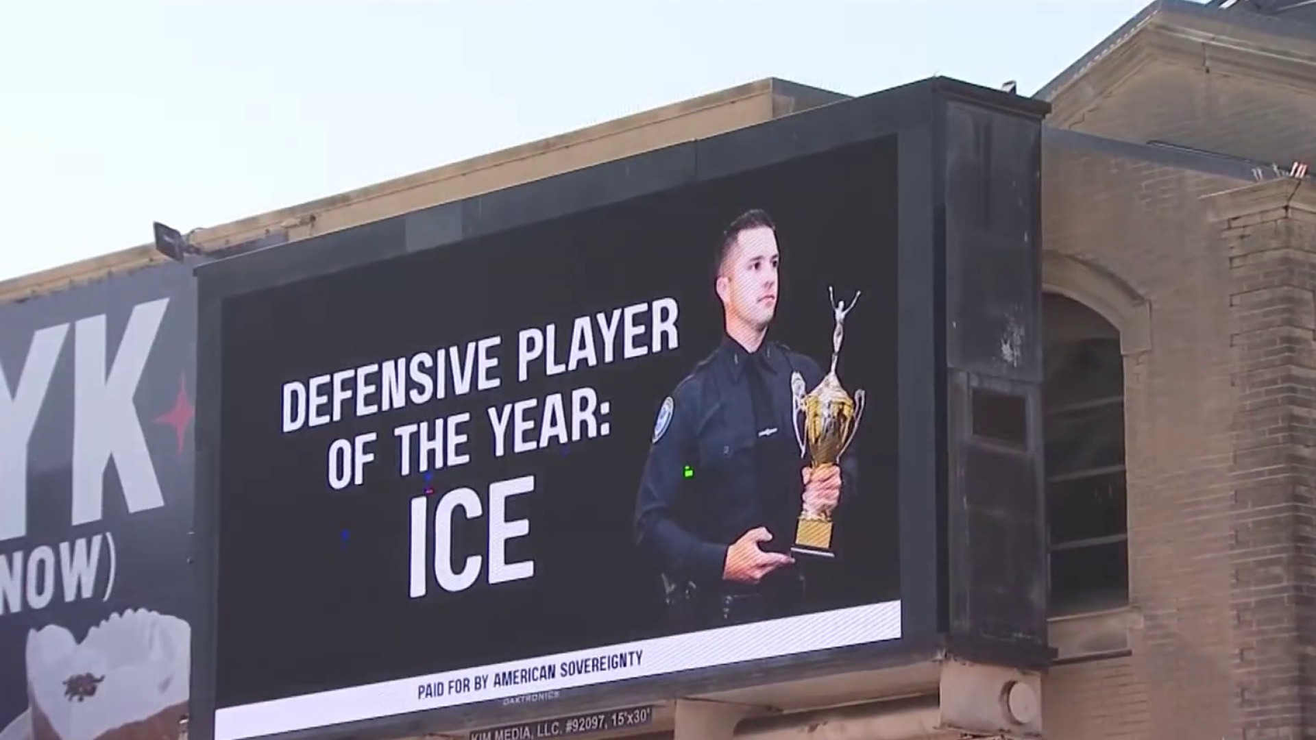 Pro-ICE billboards in San Francisco's Embarcadero removed