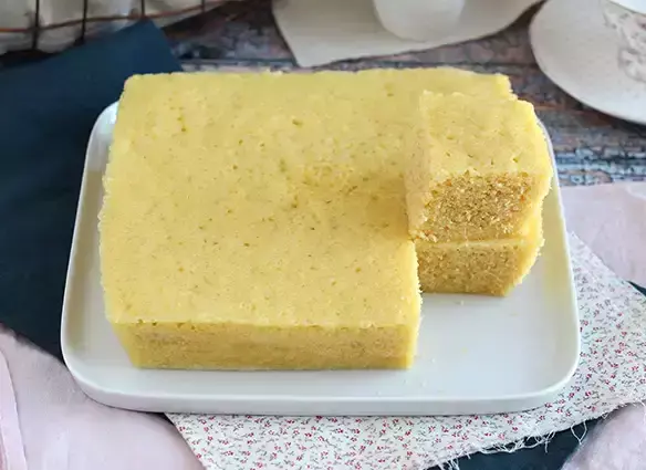 Microwave yogurt cake in 10 minutes