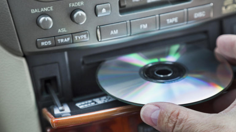 Automakers phased out the CD player from new cars (and it's not hard to ...