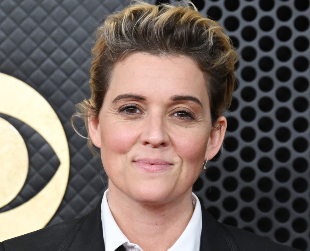 Brandi Carlile documents red carpet moment with Carole King, teases ...