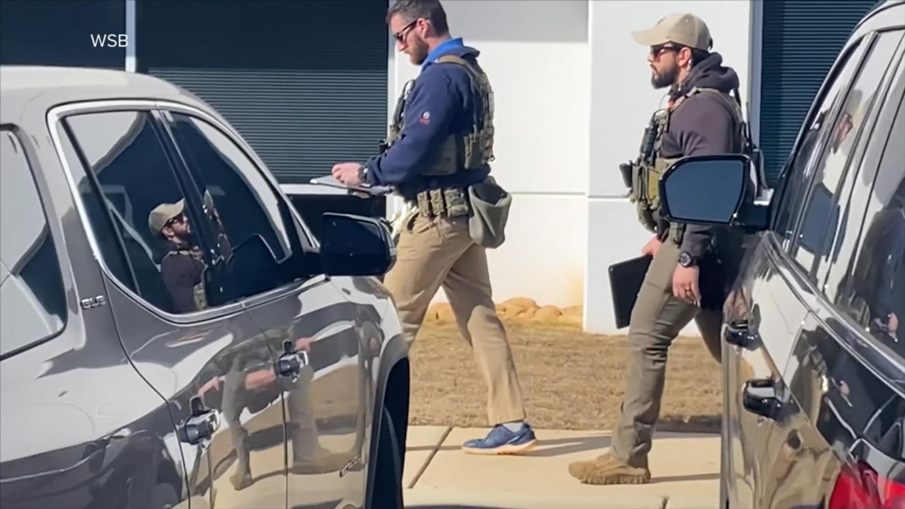 New video shows FBI agents raid the election office in Fulton County ...