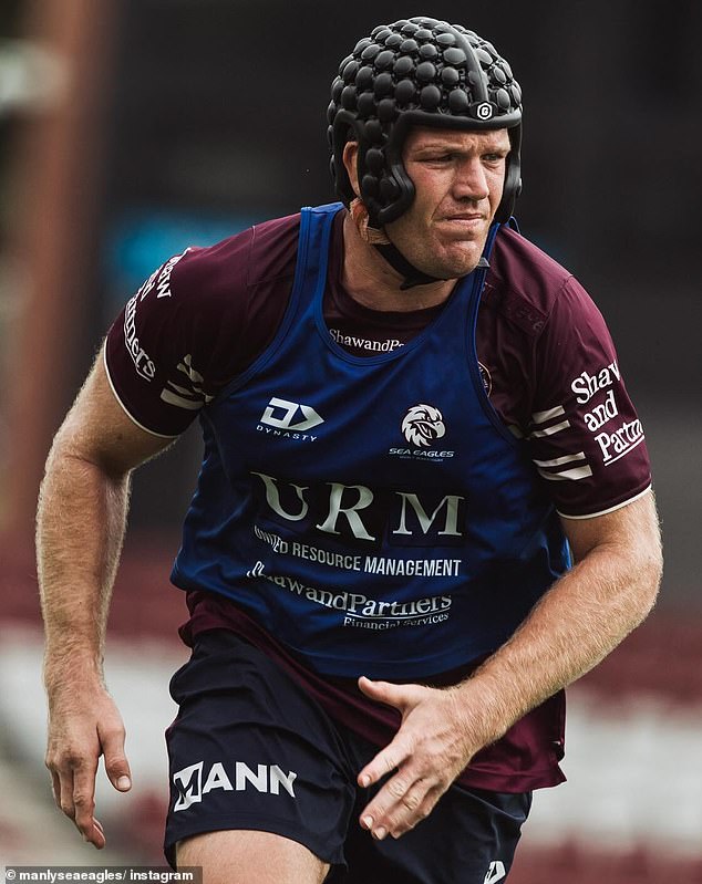 Why footy fan favourite will wear headgear for the first time - 'silly ...