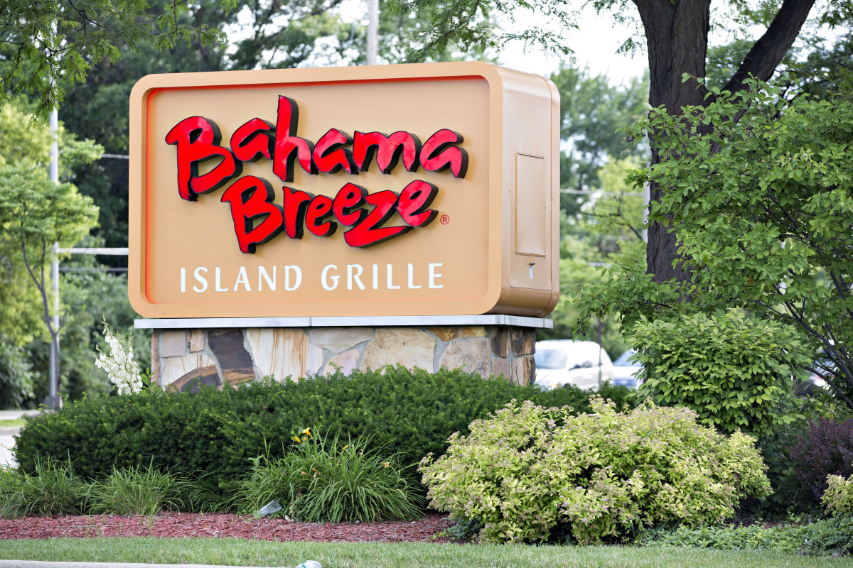 Darden Restaurants to close all 28 Bahama Breeze locations this year