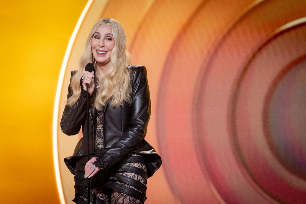Cher is happy with her Grammys presentation despite snafu, show's ...