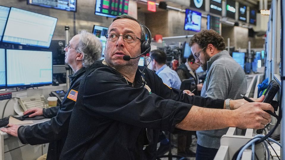 Bitcoin hits lowest level since 2024 and stocks stumble as AI and ...
