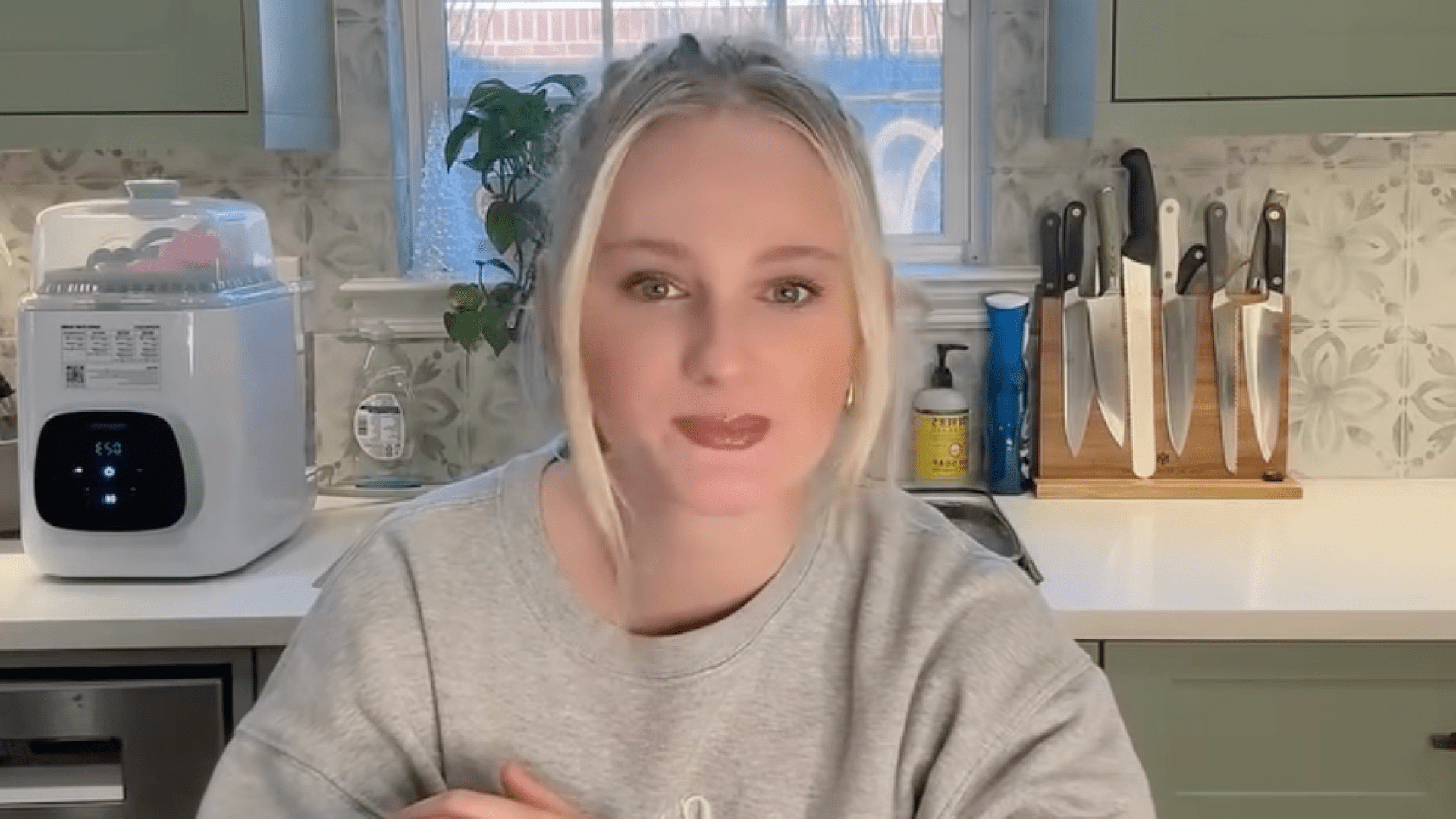 Influencer Tini Younger returns to social media after daughter's death