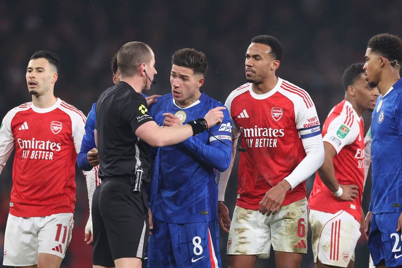 Chelsea twist makes Liverpool picture clearer as Arsenal may have just ...