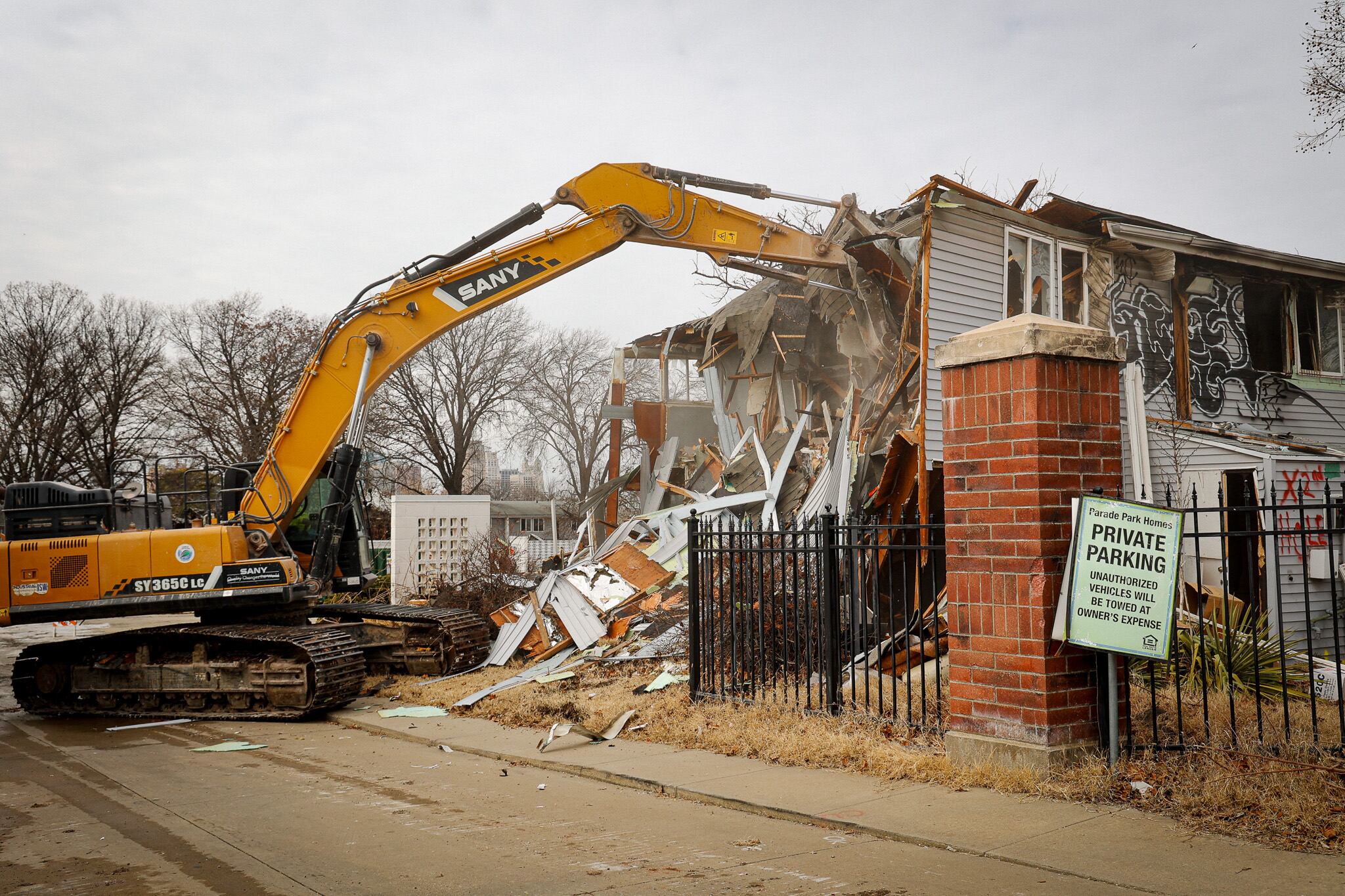 Demolition begins at fire-plagued Parade Park, clearing way for $300M ...